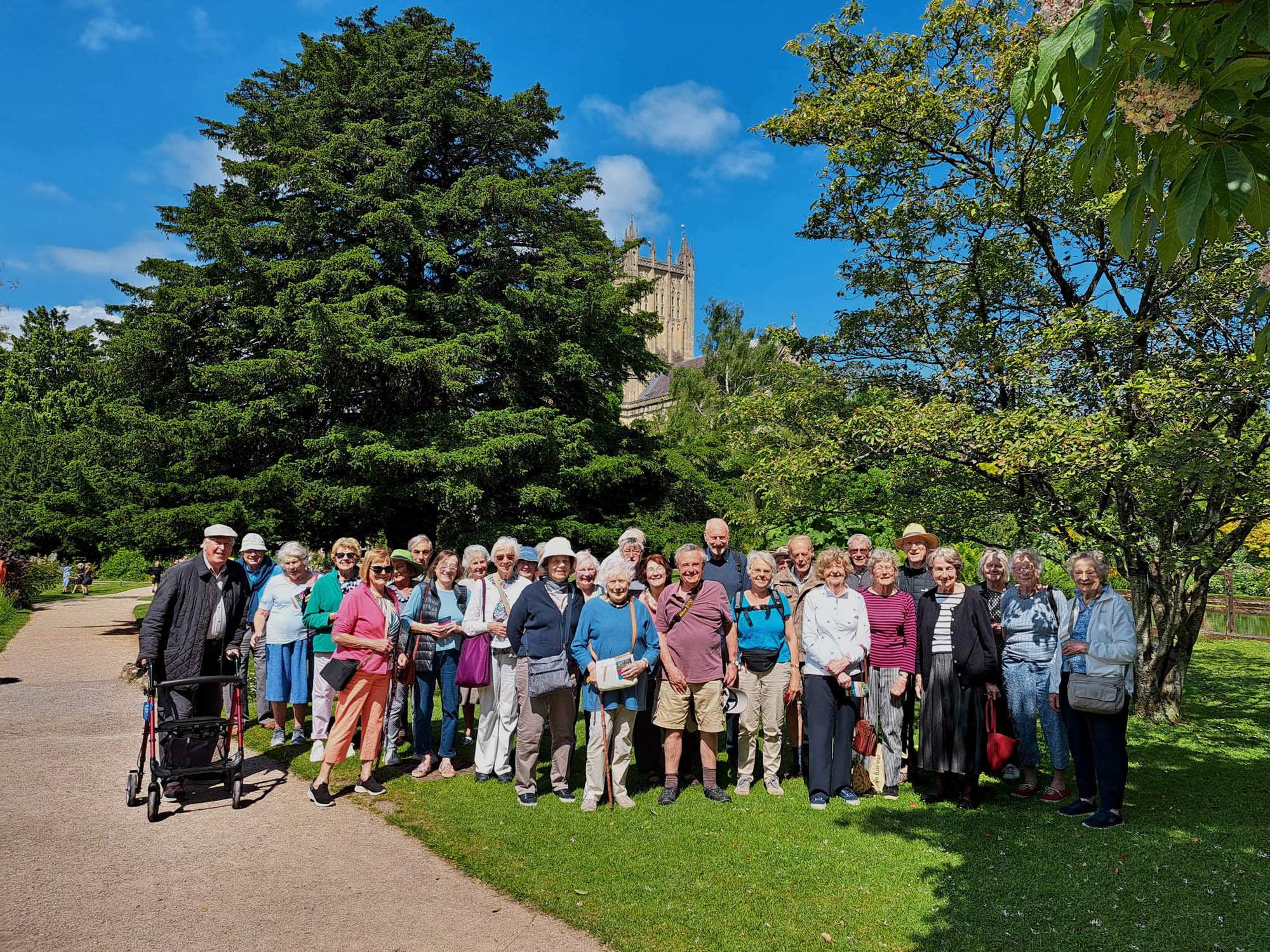 Bishop’s Palace Gardens « Cumnor Gardening Club